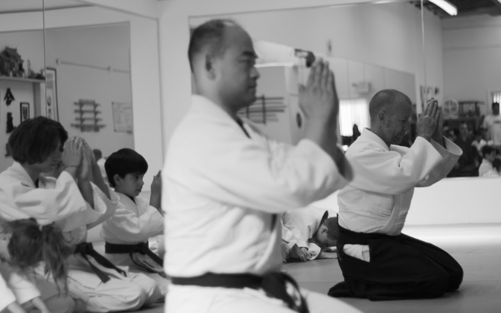 dojo-bow